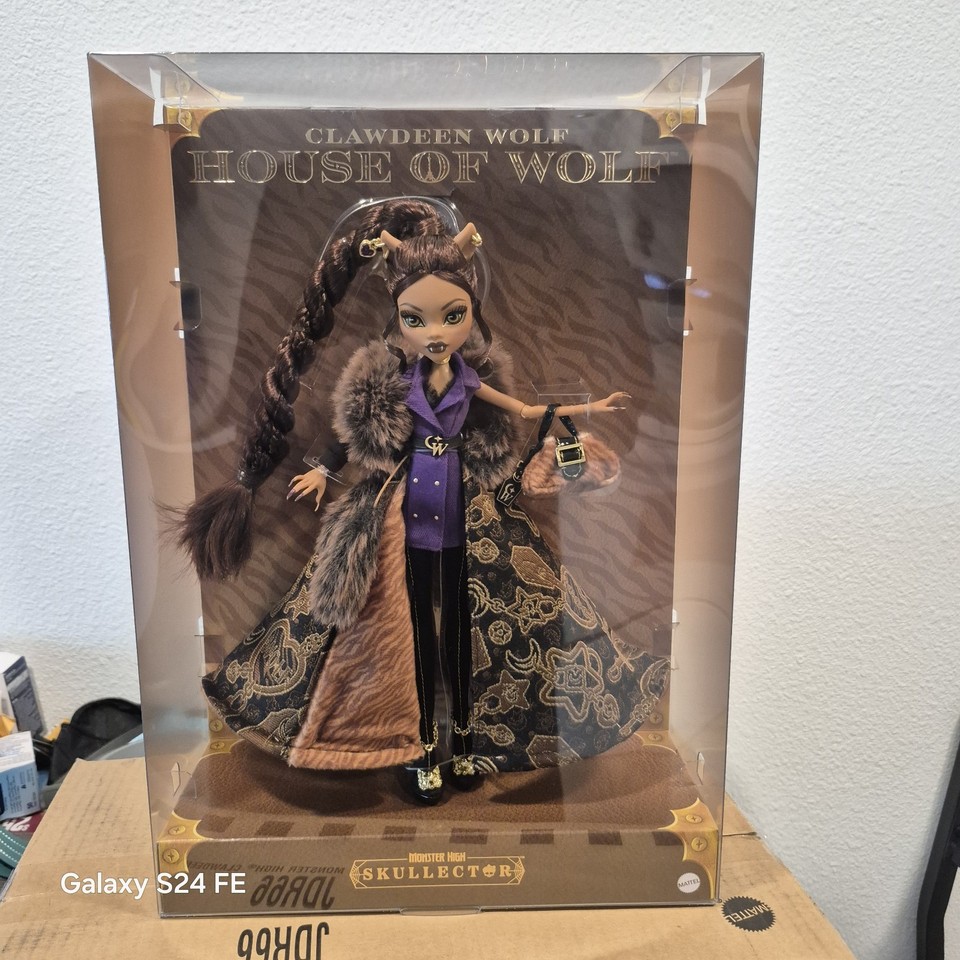 Monster High Clawdeen Wolf House Of Wolf Doll 2025 New JDR66 In Hand ...