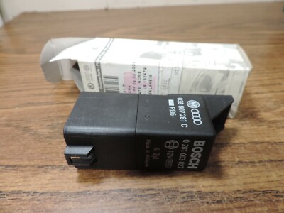 BOSCH Glow Plug System Control Unit Fits VW SEAT Bora Passat Polo ...
