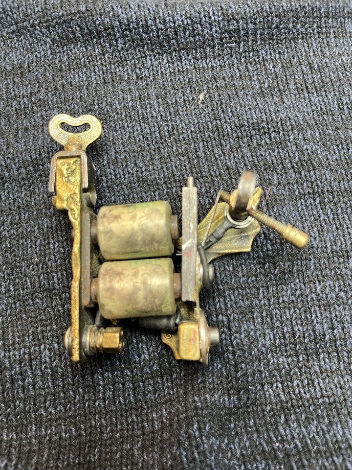 Aaron Cain Hand Carved Brass Coil Tattoo Machine | eBay