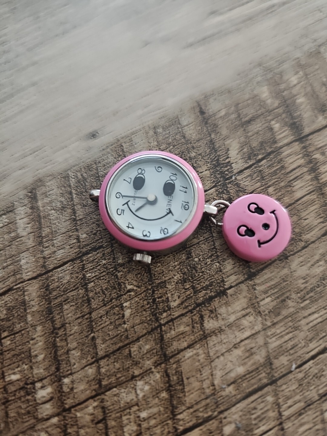 GENEVA ROTATING SMILEY,HAPPY FACE,EMOJI DIAL PART - Gem