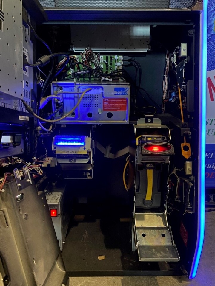 Aristocrat Jade Mountain Slot Machine | eBay