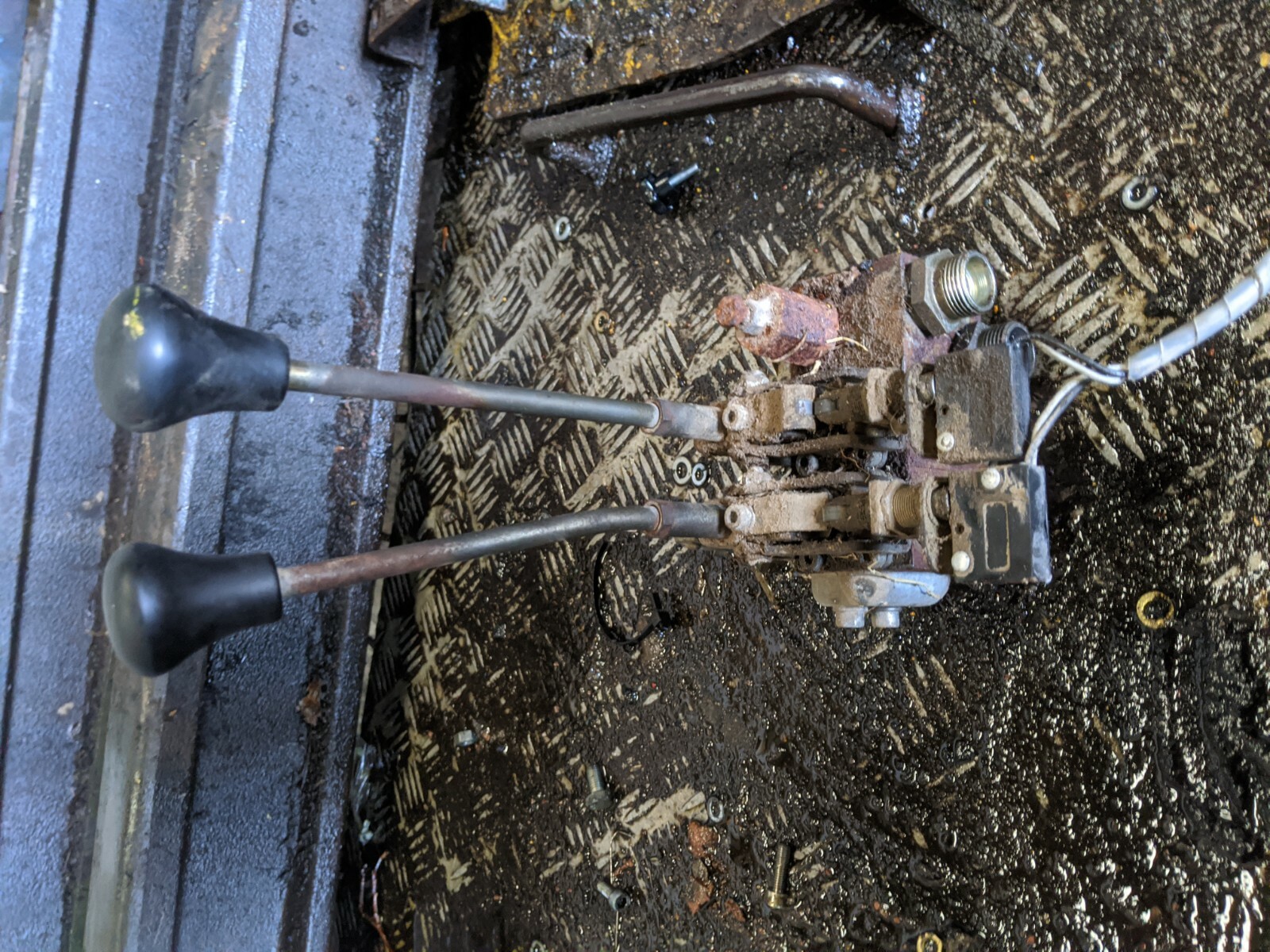 2 BANK HYDRAULIC SPOOL BLOCK 1 DOUBLE ACTING 1 SINGLE ACTING | eBay UK