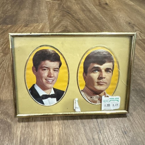 VTG Gold Ornate Standing Double Picture Photo Frame W Oval Matting 2 ...