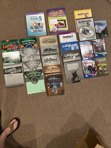Abeka 5th Grade - Lot of 25 Curriculum Books Teacher Keys Christian ...