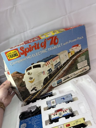 Vintage Life-Like Trains Spirit of '76 HO Electric Train Set w/ Power ...