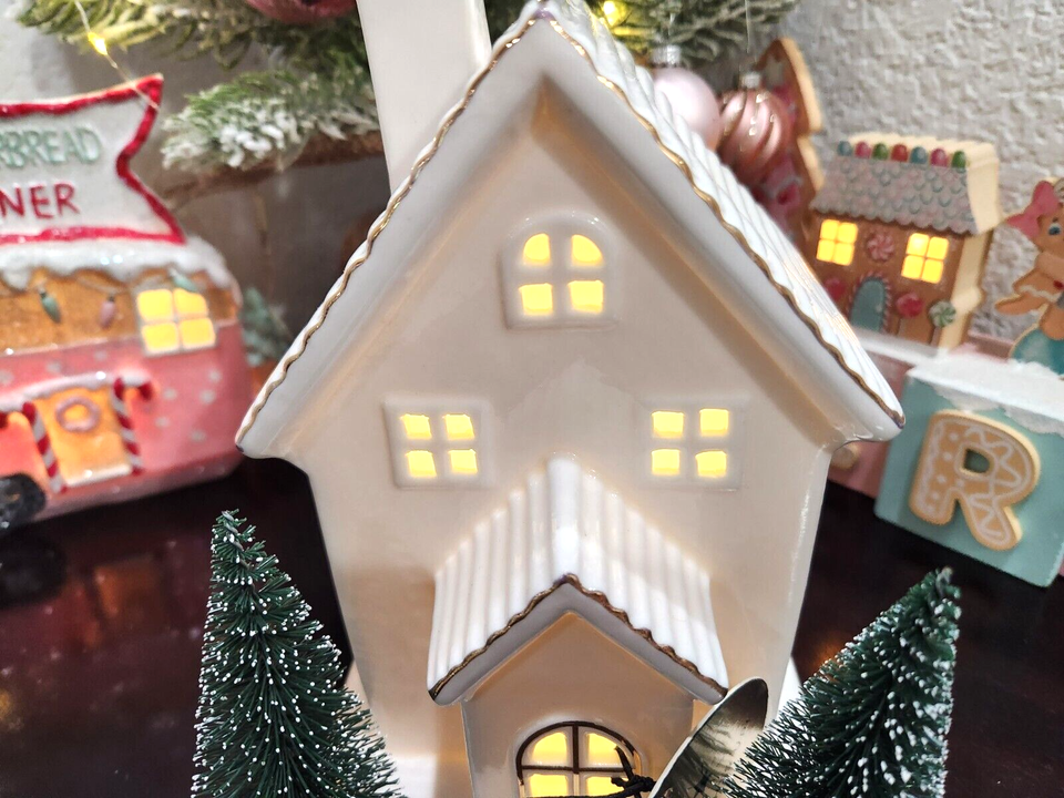 Holiday Christmas White Ceramic Led Lighted House Village House New 8. ...