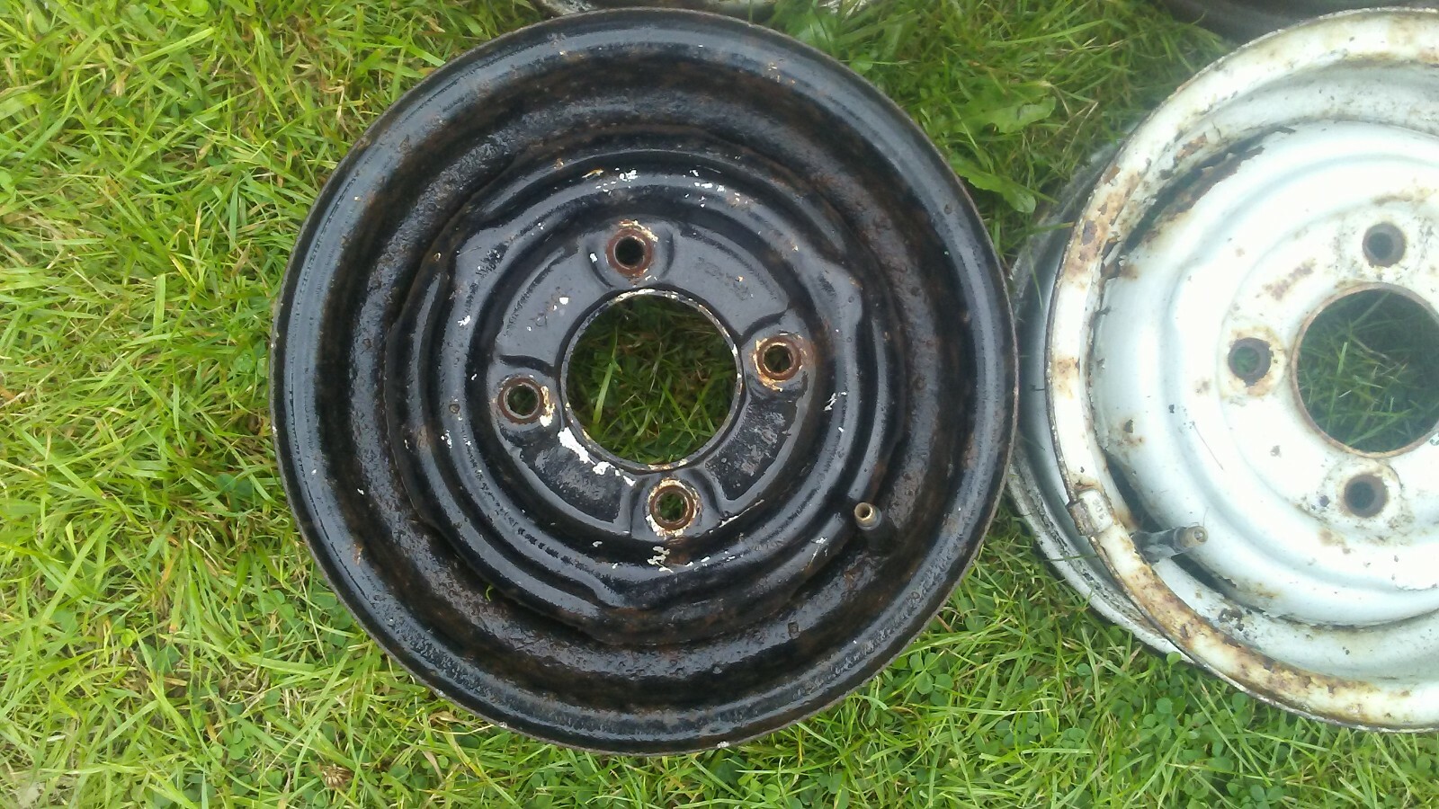 CLASSIC MINI 10 inch ROAD WHEELS.. FOR RESTORATION .. L@@K.. | eBay UK