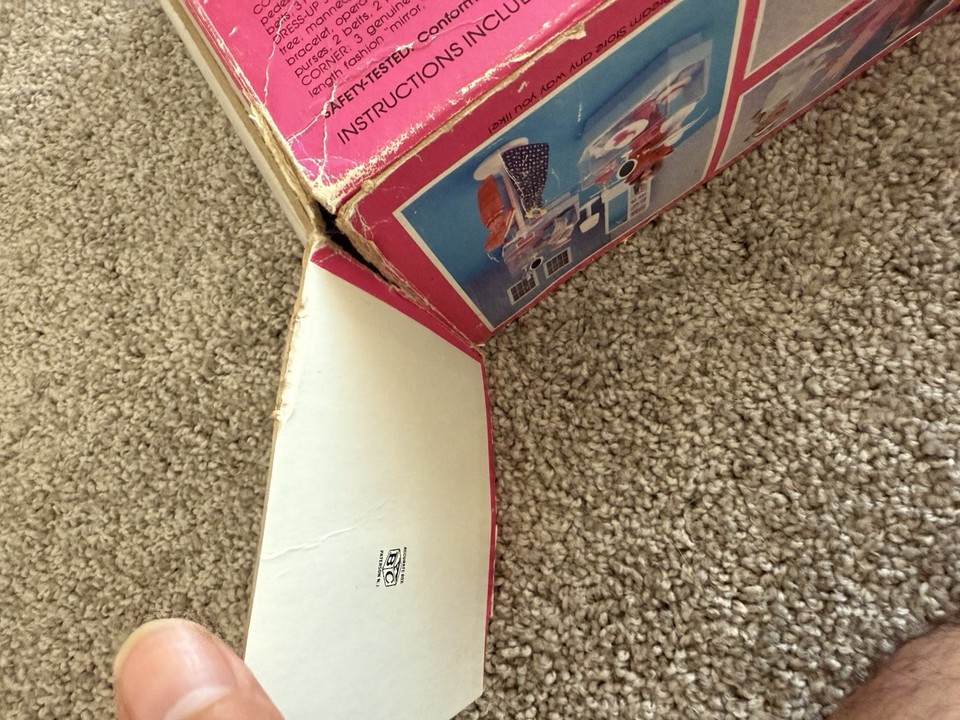 VINTAGE 1982 Mattel BARBIE Fashion Department DREAM STORE PLAYSET Read ...