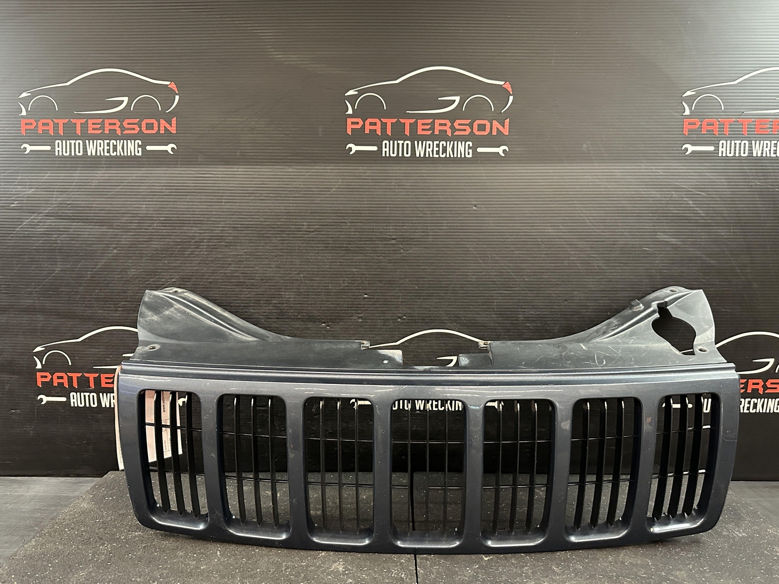 05-07 JEEP GRAND CHEROKEE GRILL GRILLE STEEL BLUE PAINT CODE PBM | eBay