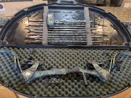 Oneida Eagle Right Handed bow with case | eBay