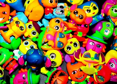 a LOT of Disney Doorables 75+ Neon Glow Hyper-Color BlackLight Special ...