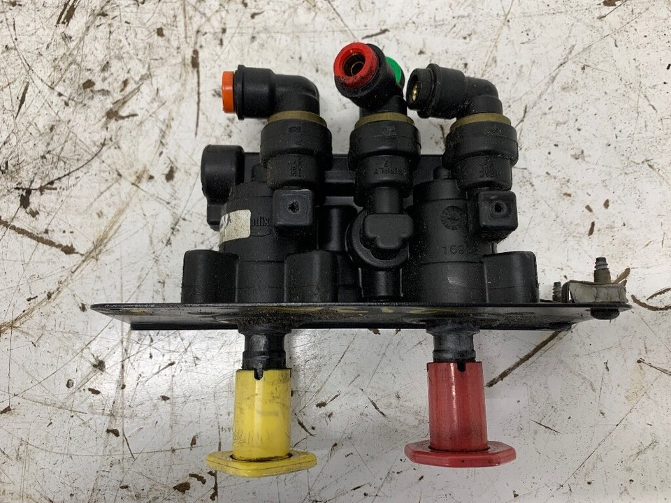 2007 Freightliner Columbia 120 Air Brake Valve Bendix 5013293 ...