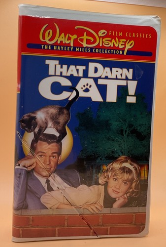 That Darn Cat! VHS Disney Clamshell Hayley Mills **Buy 2 Get 1 Free ...