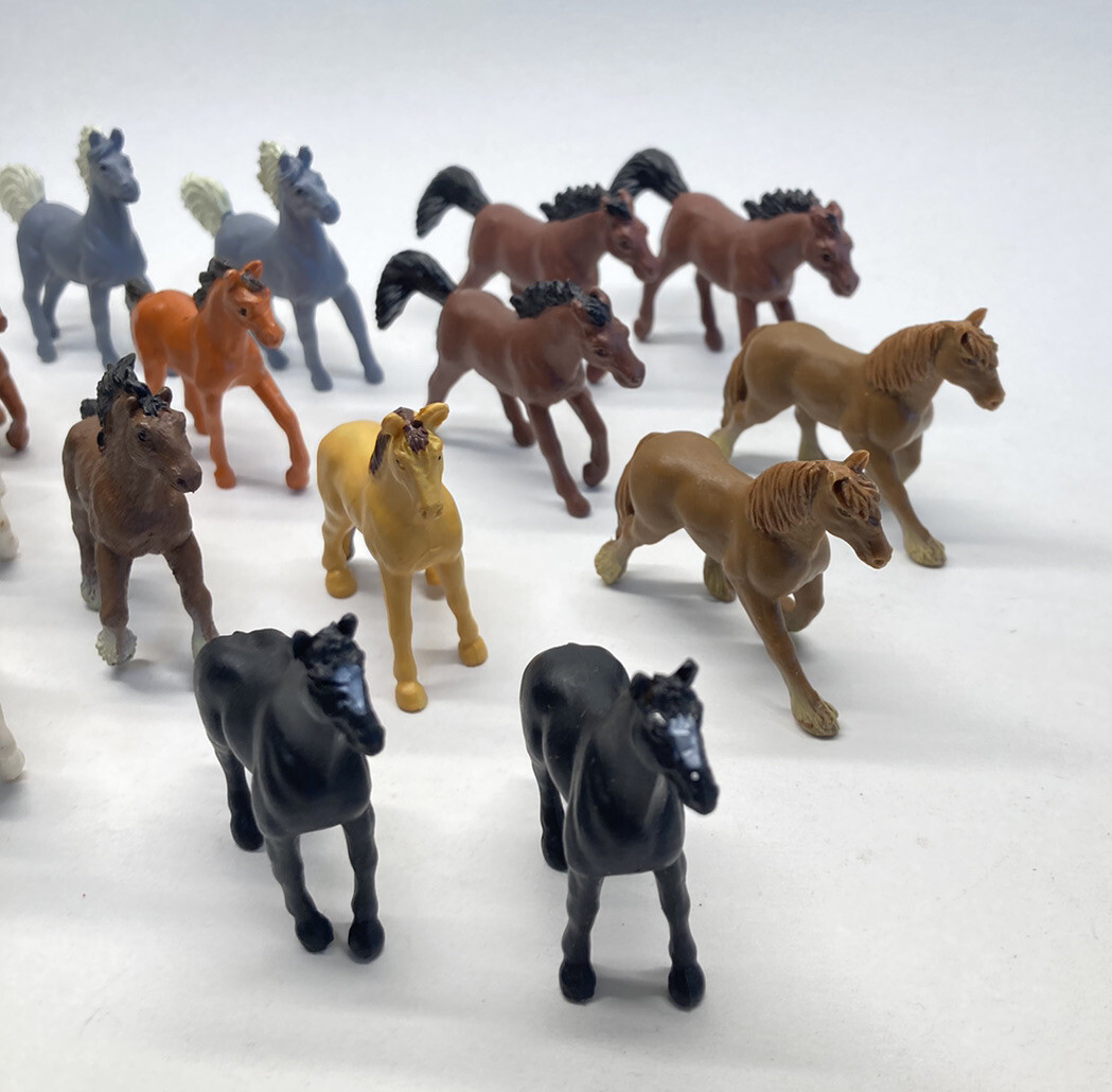 Safari Ltd Horse Animal Figure Toy Lot of 16 Mini Horses 2” | eBay