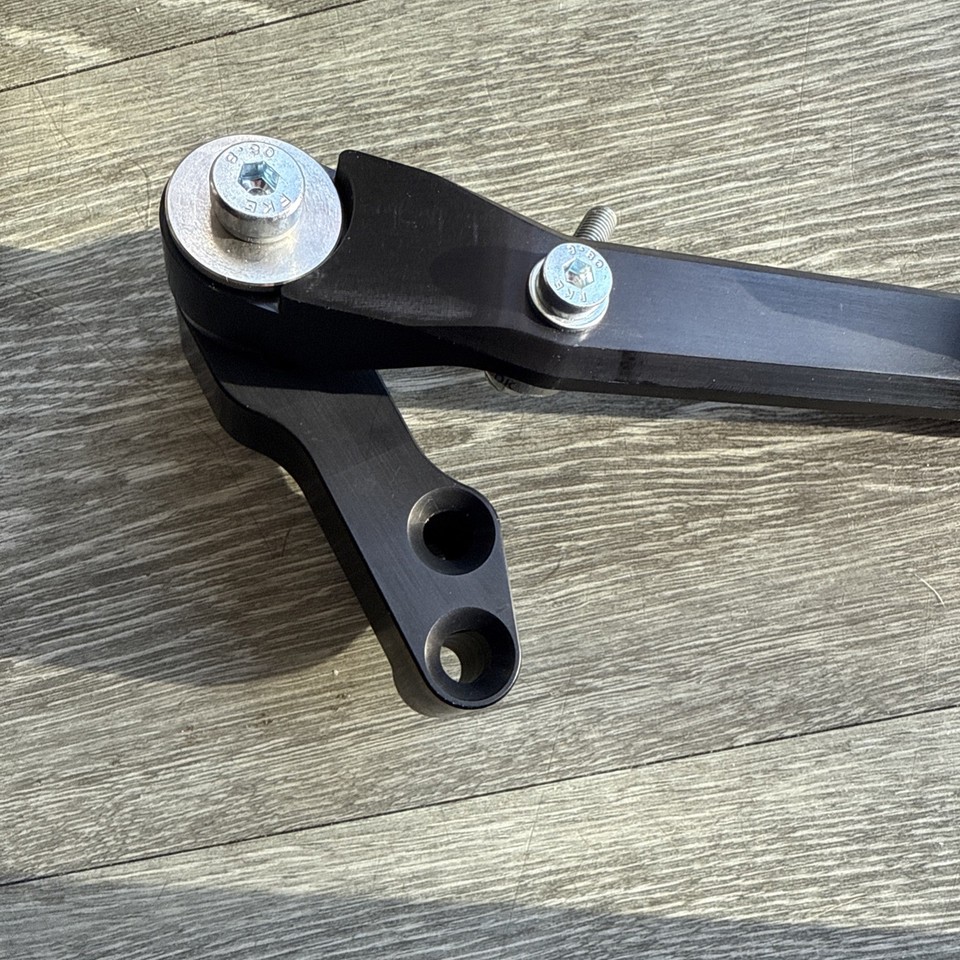 Suzuki GSXR1000 Gear Lever & Mount Rear Set, Peg, Race Track, 2017-25 ...