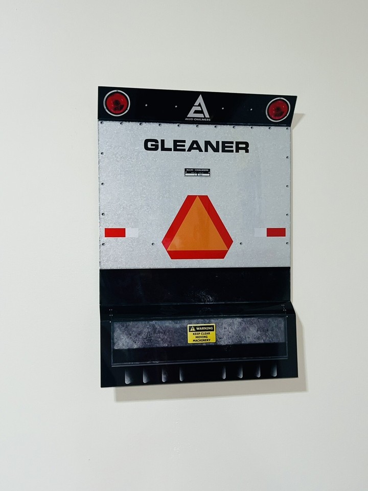 Wow!! Curved Allis Chalmers GLEANER COMBINE farm Equipment Tractor 3D ...