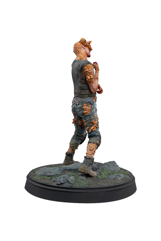The Last of Us Part II Armored Clicker 8.75-inch Statue by Dark Horse ...