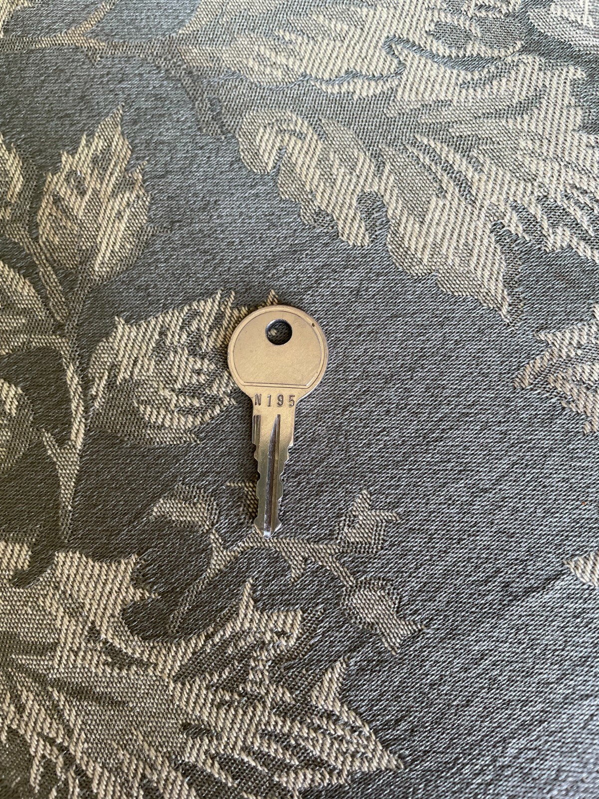 Thule replacement keys Many codes available | eBay