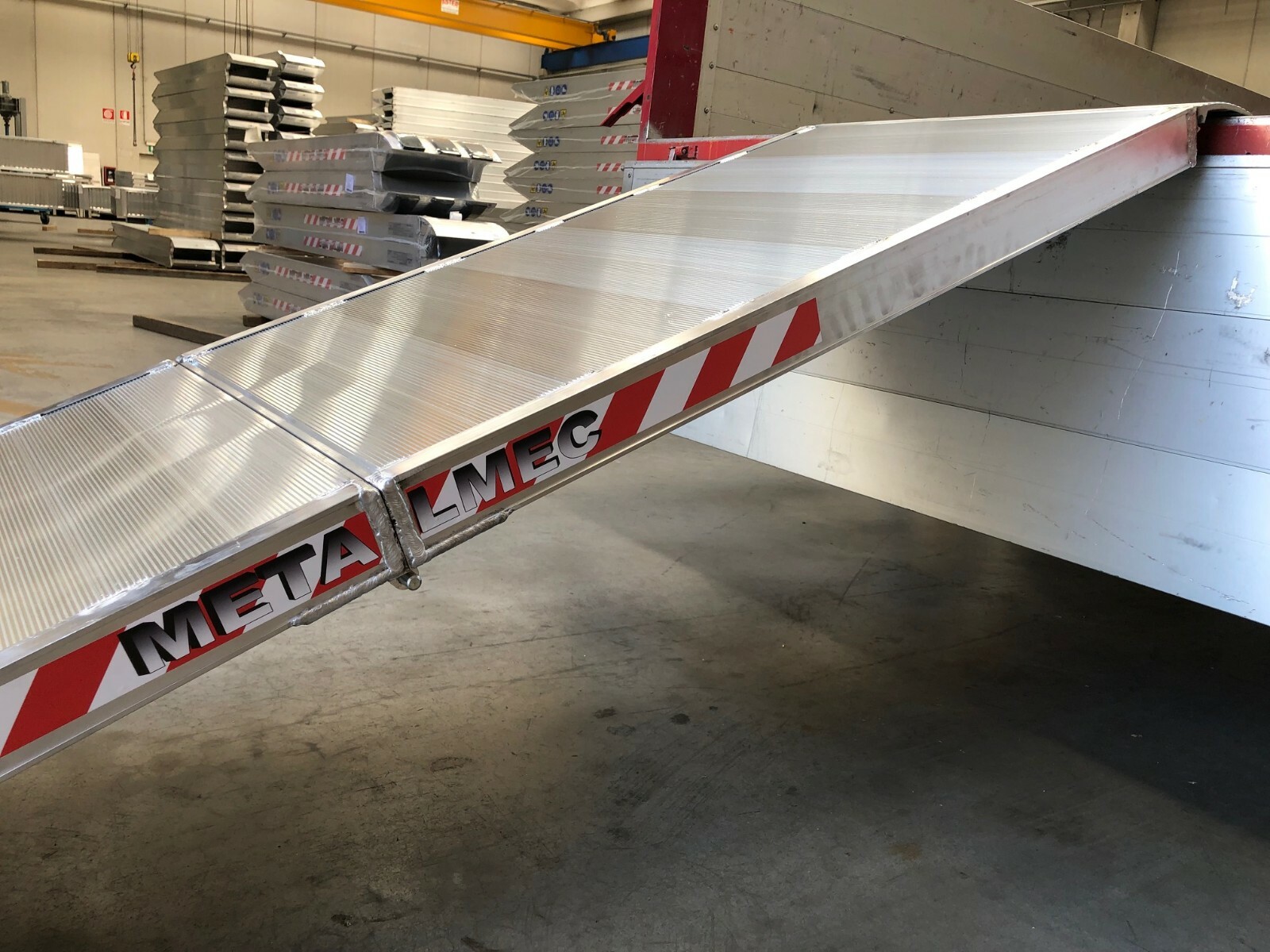 klappbare Auffahrrampe - faltbar Laderampe - 2,6 m lang - 75 cm breit ...