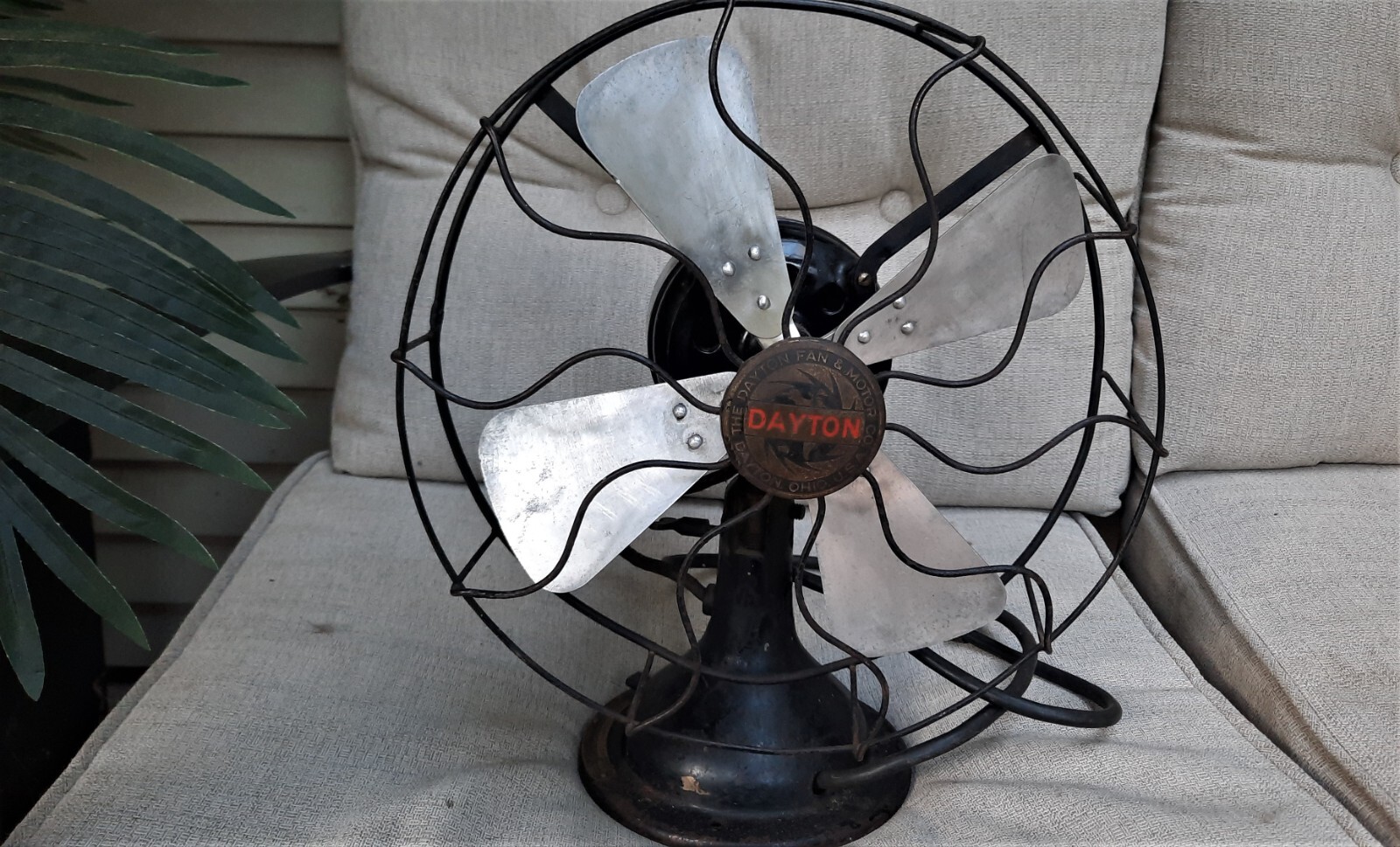 Antique Dayton (Ohio) 12" Electric Fan TYPE 367 Aluminum Blade Painted ...