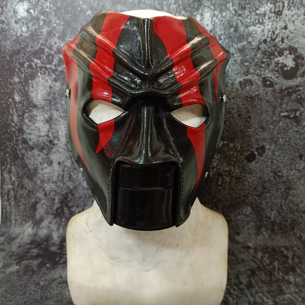 Kane Maske 2024