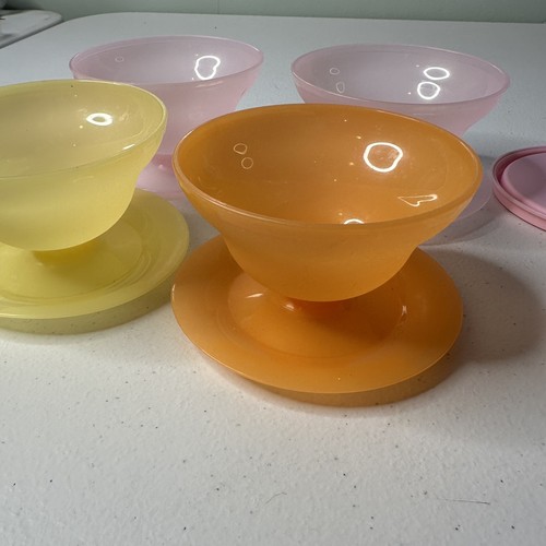 Tupperware Petite Dessert/Pudding/Jello Cup/Lids Set- 4 Sets | eBay
