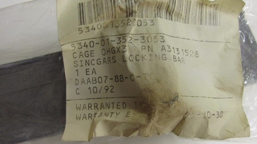 US MILITARY ISSUE SINCGARS LOCKING BAR BRACKET FOR RT 1523 RADIO OLDER ...