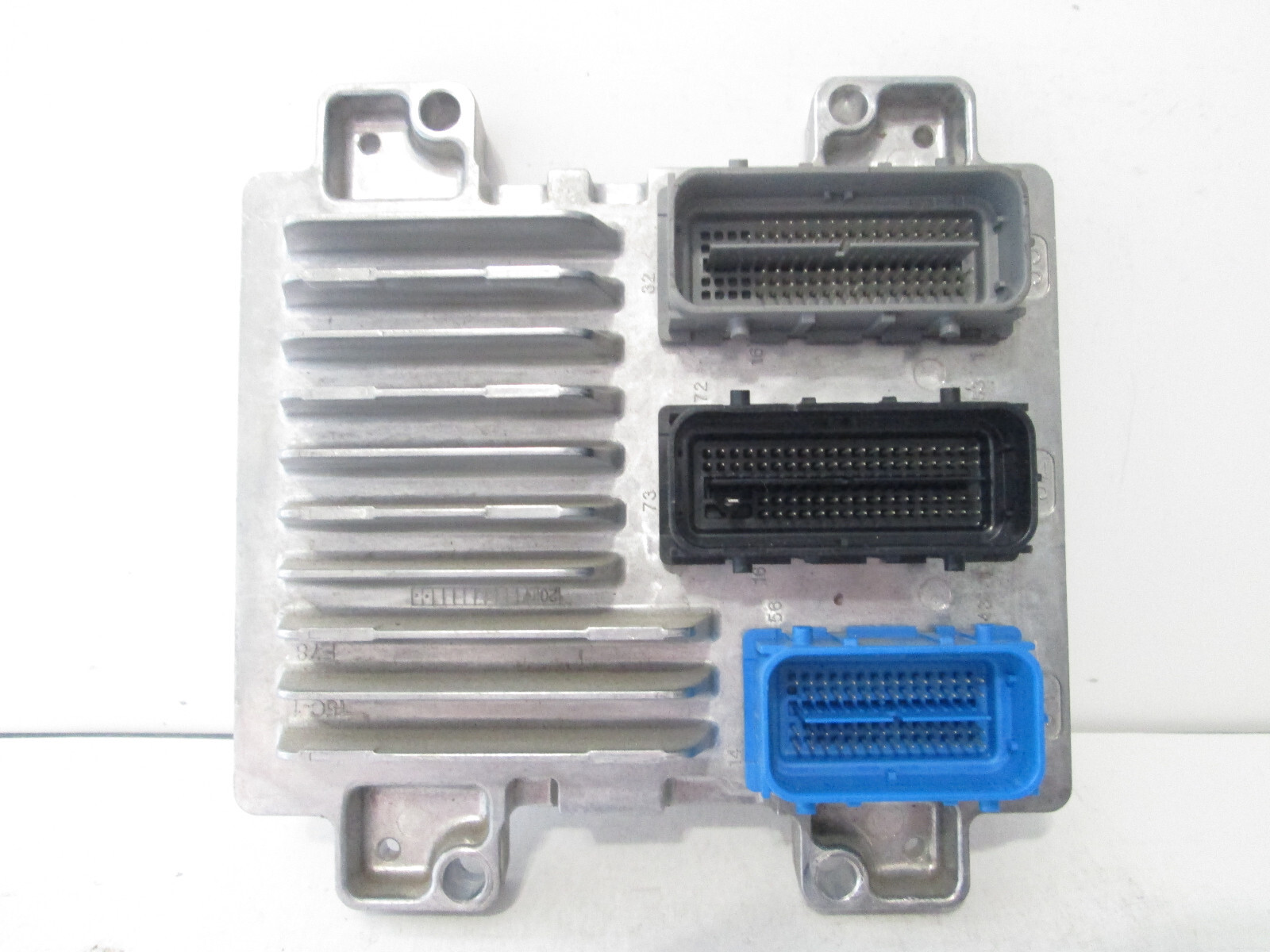 17 18 Sierra 2500 Savana Engine Computer Control Module ECU PCM ECM ...