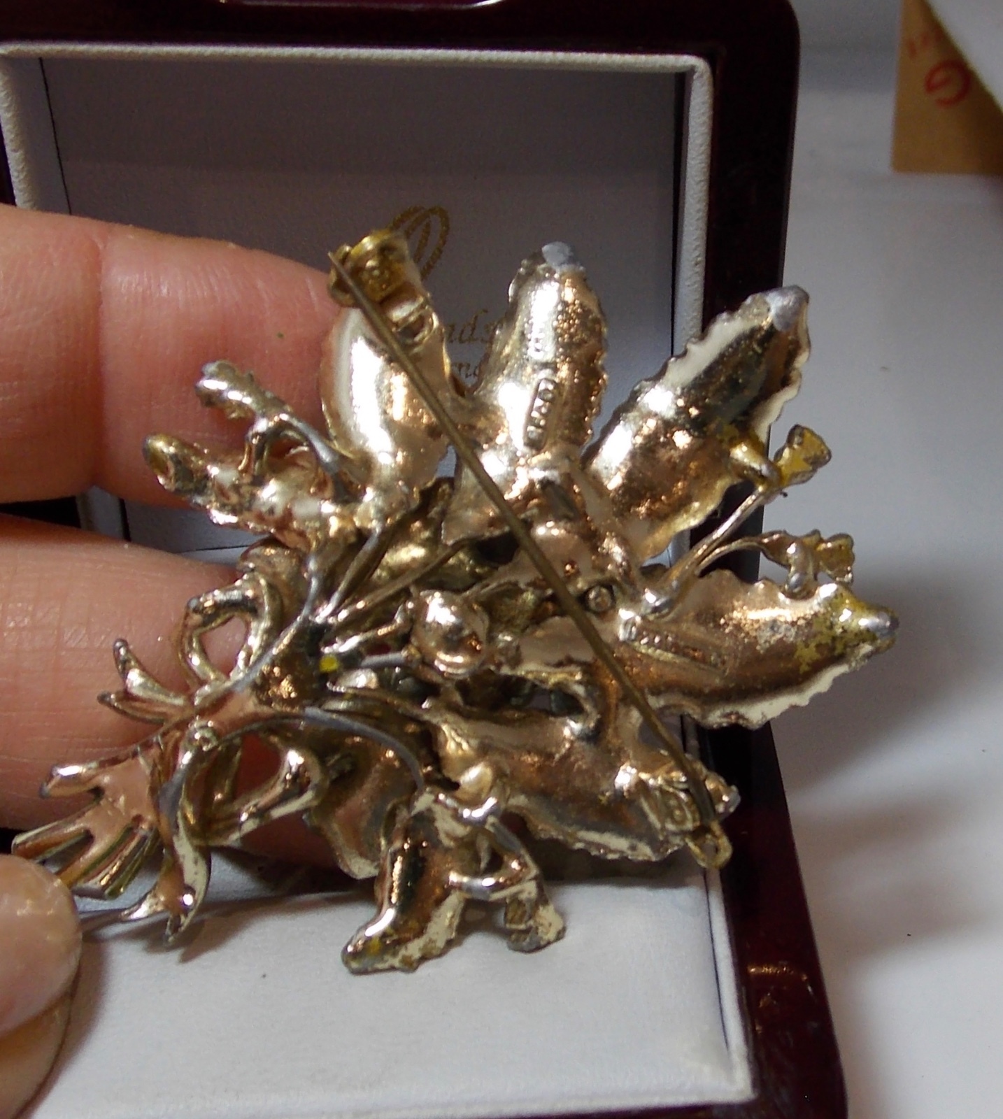 VINTAGE EXQUISITE ENAMEL PRIMROSE FLOWER BROOCH BIRTHDAY MONTH SERIES ...