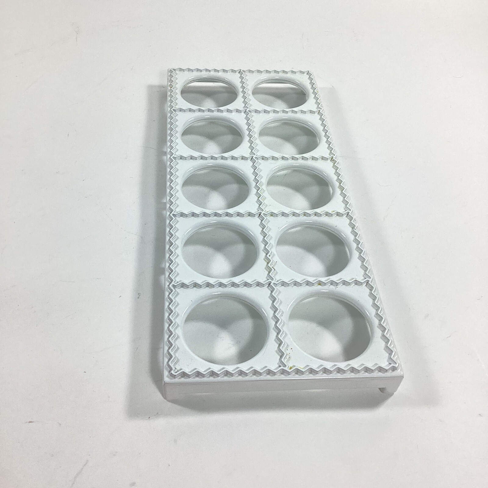 VINTAGE ~ Vitantonio Mfg. Co. - Ravioli Maker/Press (12) - #512/A ...