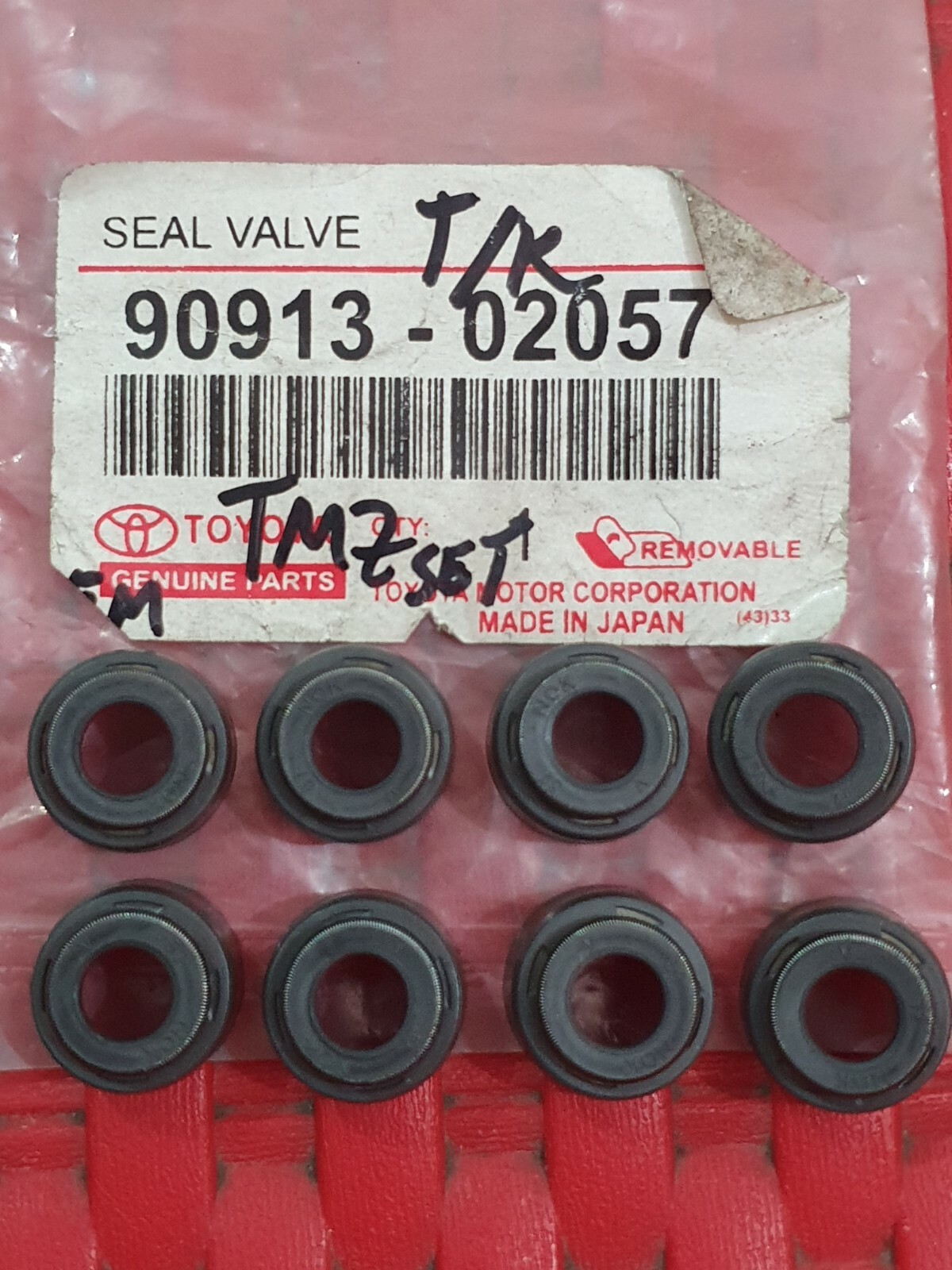 90913-02057 Toyota Seal or ring o(for valve stem oil) 9091302057 ...