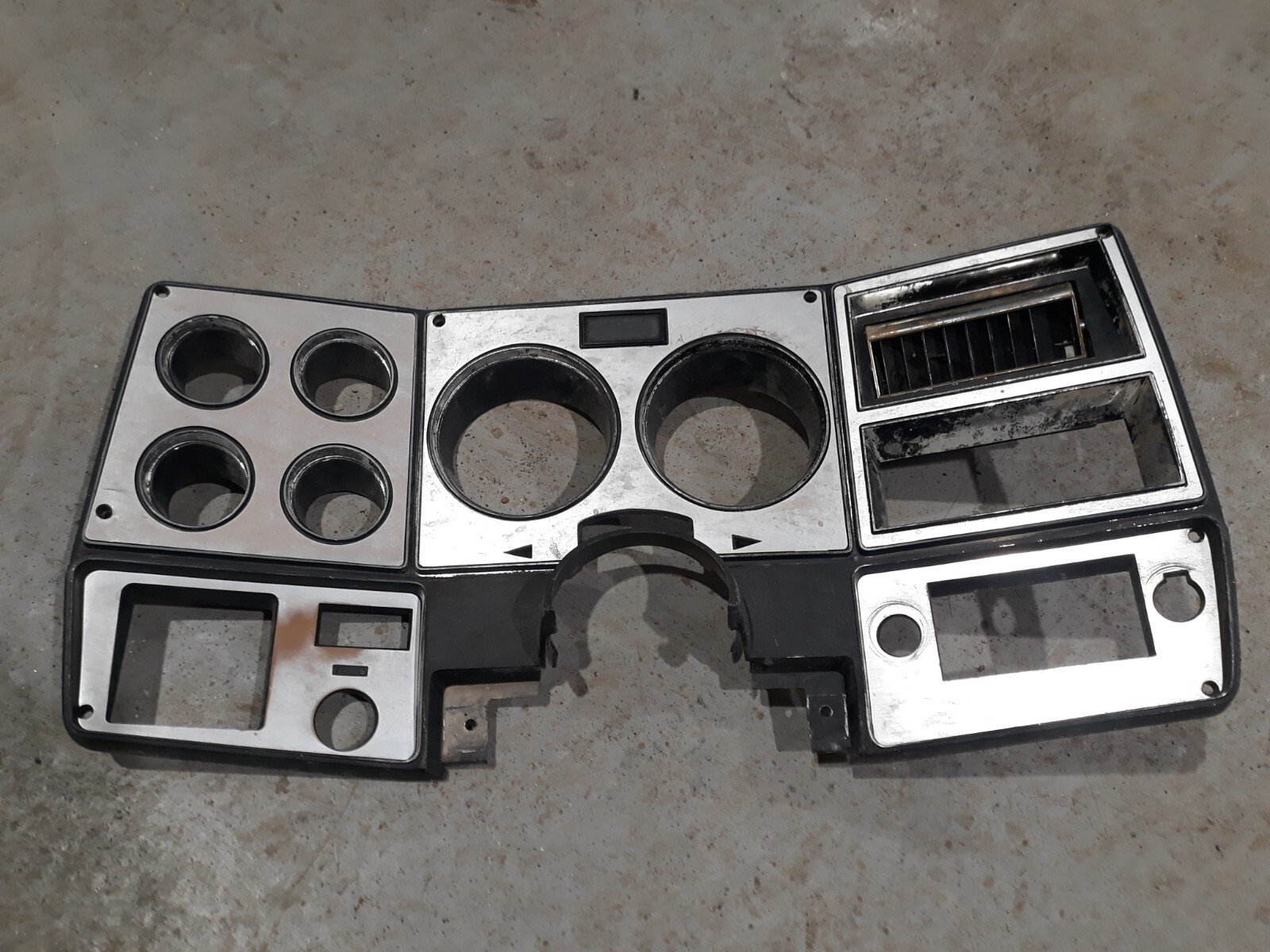 73-83 CHEVY INSTRUMENT CLUSTER BEZEL DIESEL USER SILVER SPEEDOMETER C10 ...