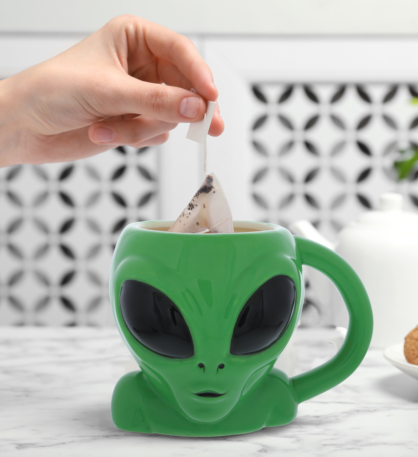 Mugniv Green UFO Alien Novelty Coffee Mug: Ceramic Coffee Mugs & Tea ...