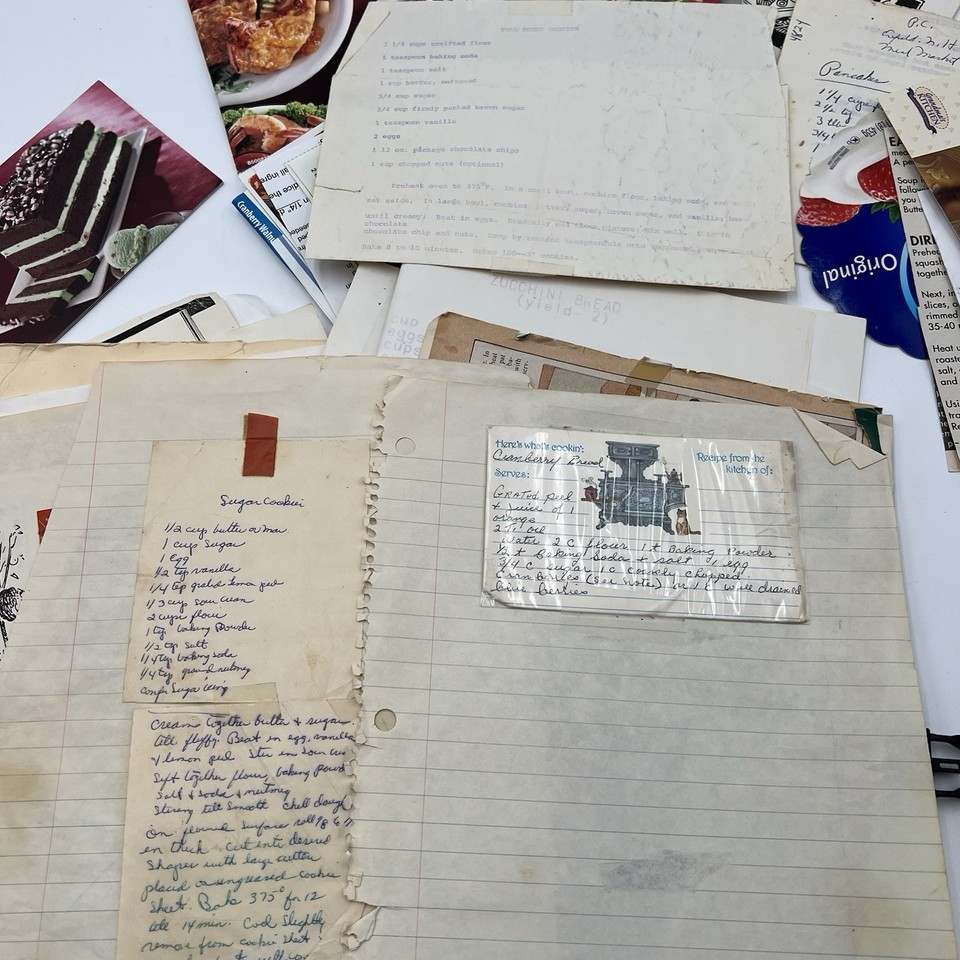 Lot of Vtg Loose Recipes Handwritten Magazine Newspaper Notebook VT ...