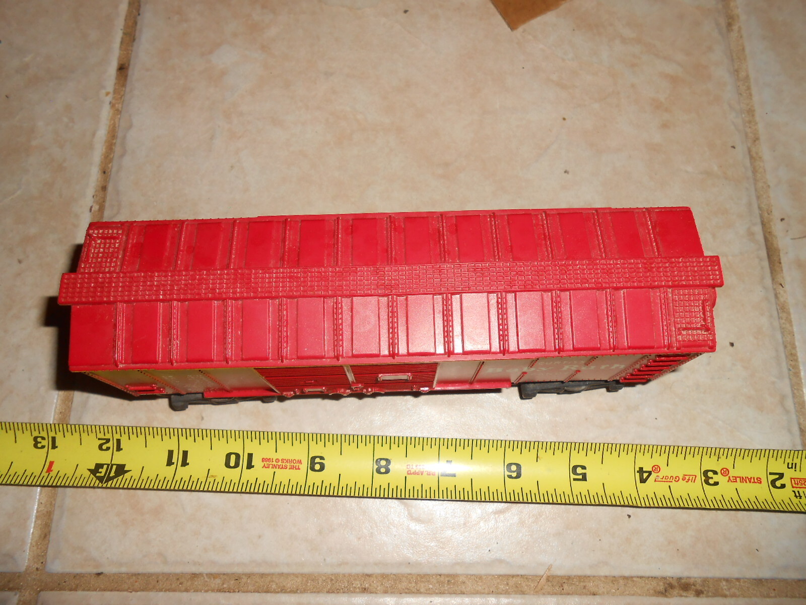 O/O-27 Lionel Box cars, Baby Ruth, Basco, ship 6014, x6004, x6034 ...