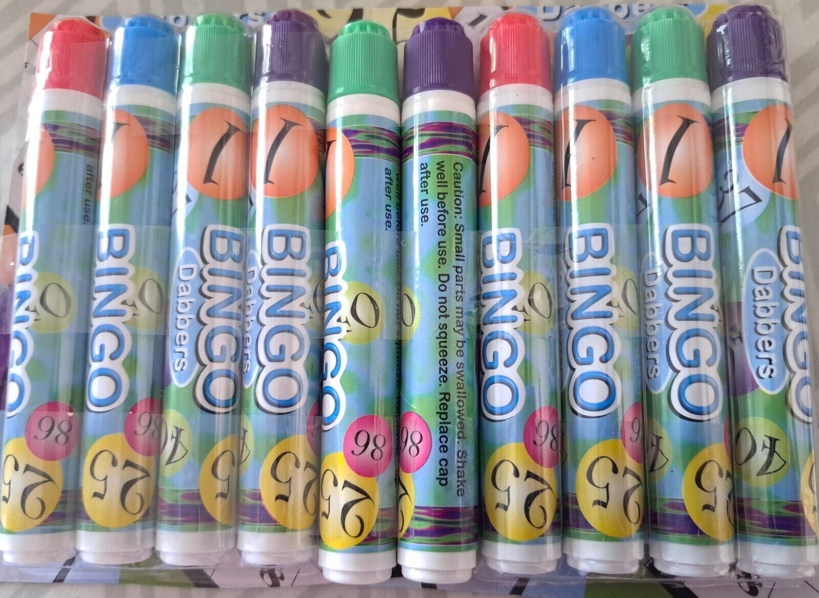 8 x BINGO DABBERS/ MARKERS MULTI-COLOURED PENS FOR BINGO TICKETS GREAT ...