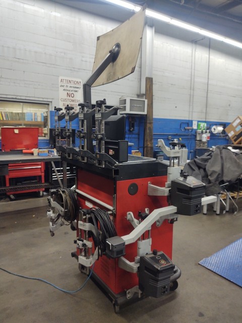 Hunter R811 Alignment Machine With 600 Sensors. for sale online | eBay