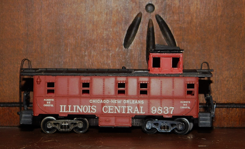 Kitbash Caboose ~ Illinois Central Railroad ~ Chicago-New Orleans Rd ...