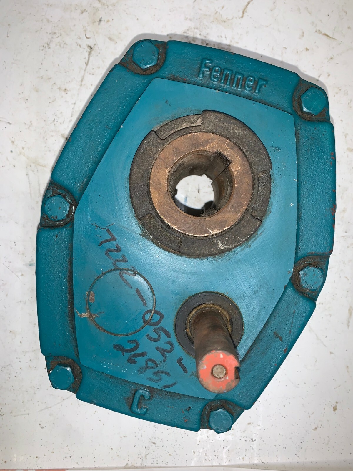 FENNER, TORQUE ARM, SHAFT MOUNTED SPEED REDUCER, SIZE C, 20:1 RATIO, 1 ...