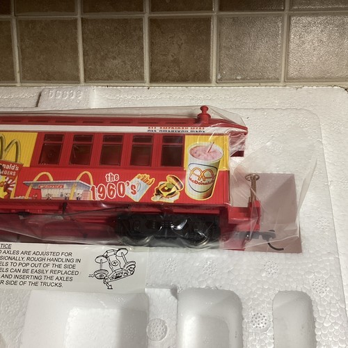 Hawthorne Village Train McDonald's 60s Passenger Car + Trans. Bachmann ...