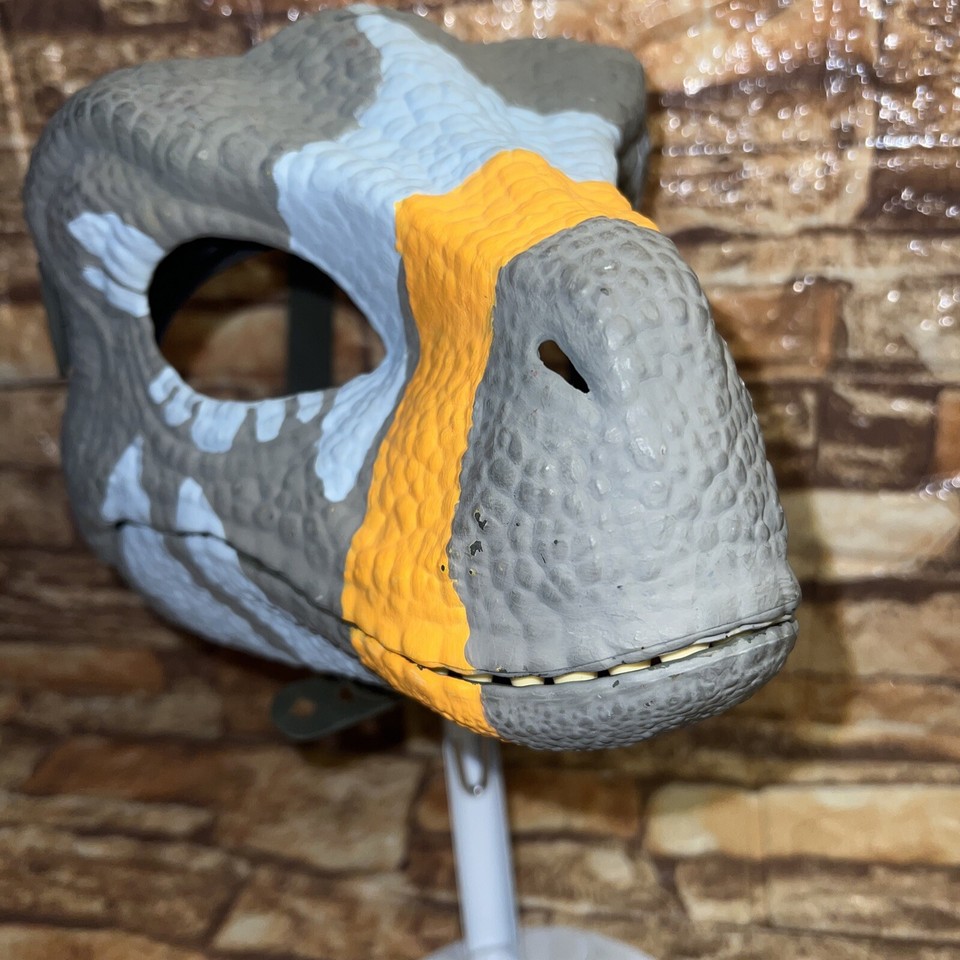 Jurassic World Dominion Velociraptor Blue Dinosaur Mask Moveable Jaw ...