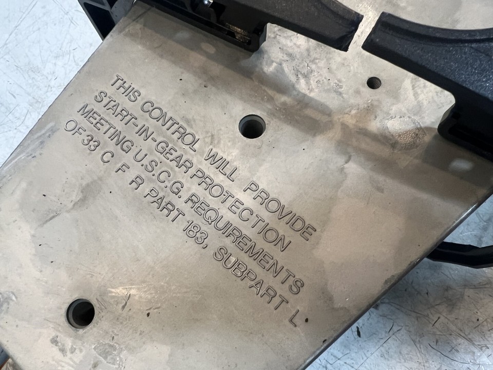 Sea Ray 300 Boat MerCruiser dual throttle shifter control controller ...