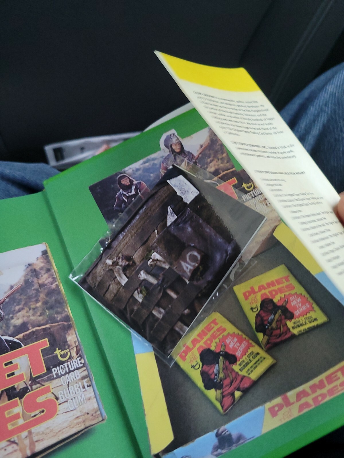 Planet of the Apes : The Original Topps Trading Card Series by Gary ...