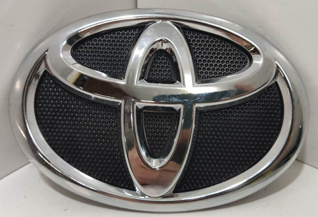 OEM 2012 Toyota Camry Grille Emblem 7531006010 for sale online | eBay