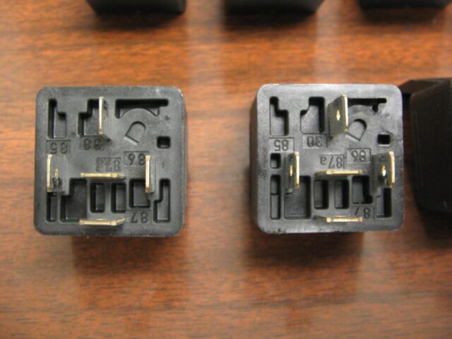 Tyco Electronics 12v 20 / 30 Amp Fuse V23234-a1001-x036 for sale online ...