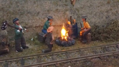 O Scale Campfire w/ Red /Amber Flickering LED Light 12vDC KIT * Watch ...