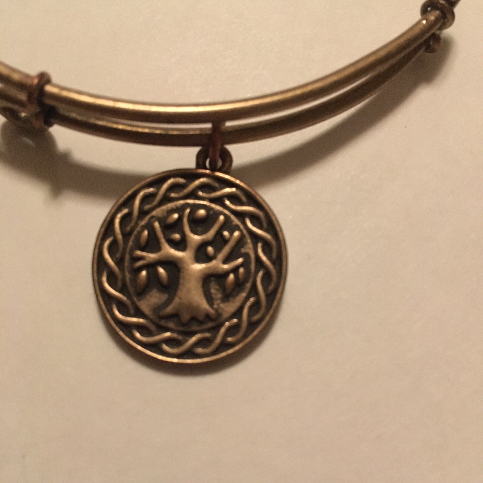 Brushed Gold Toned Family Tree Genealogy Charm Bracel… - Gem