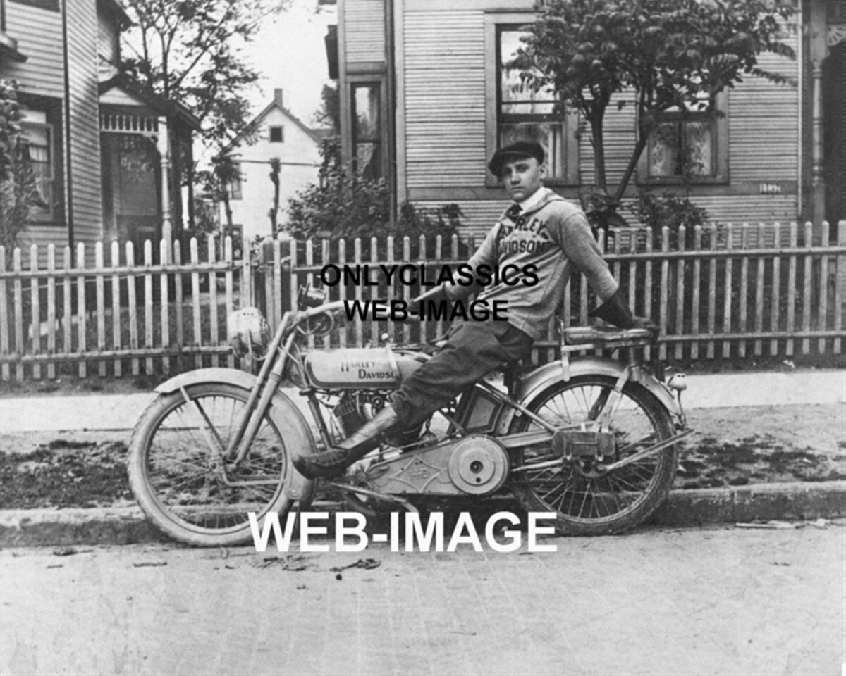 1923 MOTORCYCLE TOUGH GUY "CHILLIN" VINTAGE HARLEY DAVIDSON 8x10 PHOTO ...