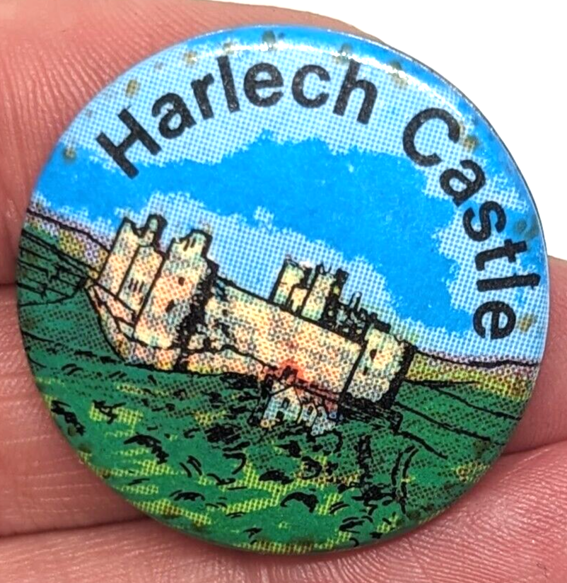Vintage HARLECH CASTLE Gwynedd Wales Medieval 1960's Badge Pin (P1782 ...