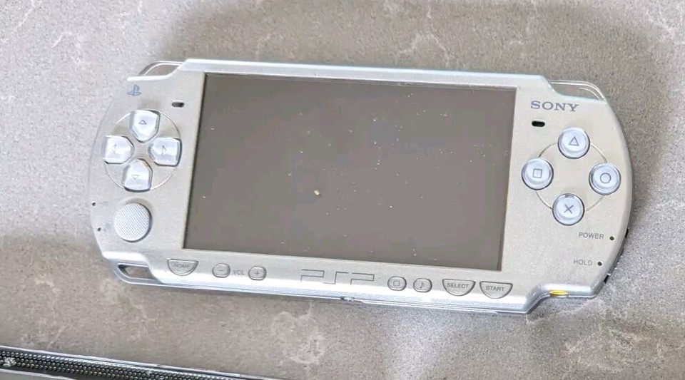 5 PSP Playstation Portable Consoles For Parts Not Working PSP Consoles ...